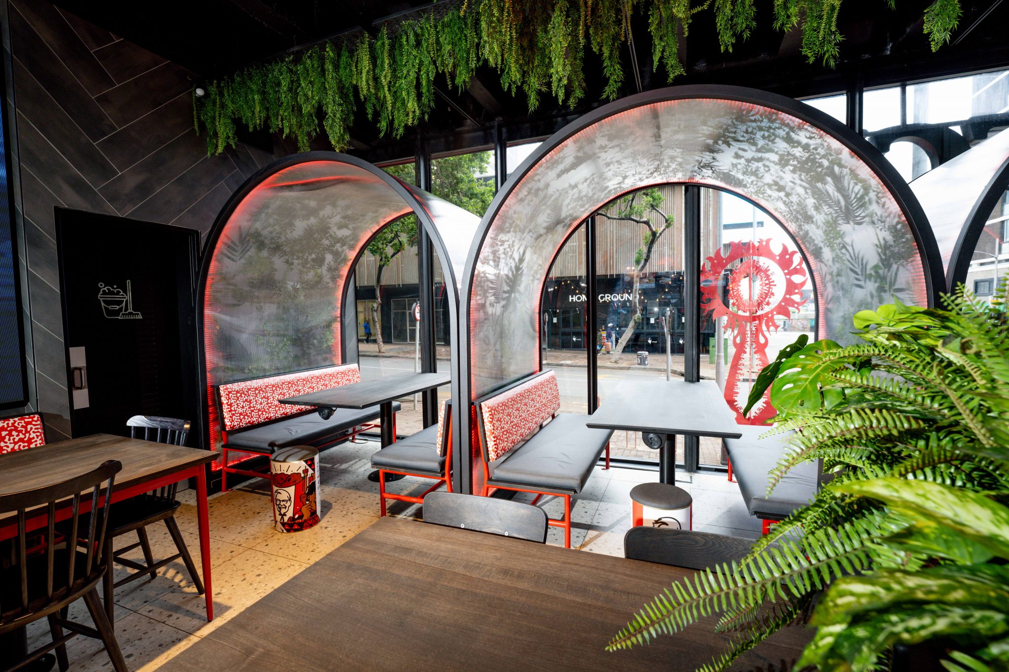 KFC opens concept store in Braam, Jozi! - BUZZ LIFE NEWS