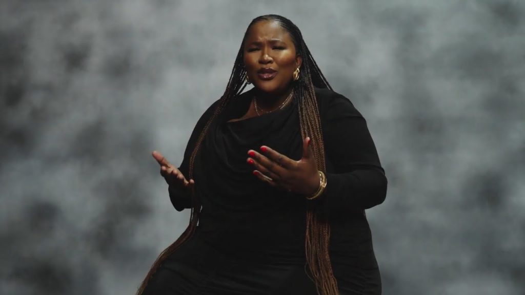 Singer Puleng Phoofolo dedicates new song to her late mother - BUZZ ...